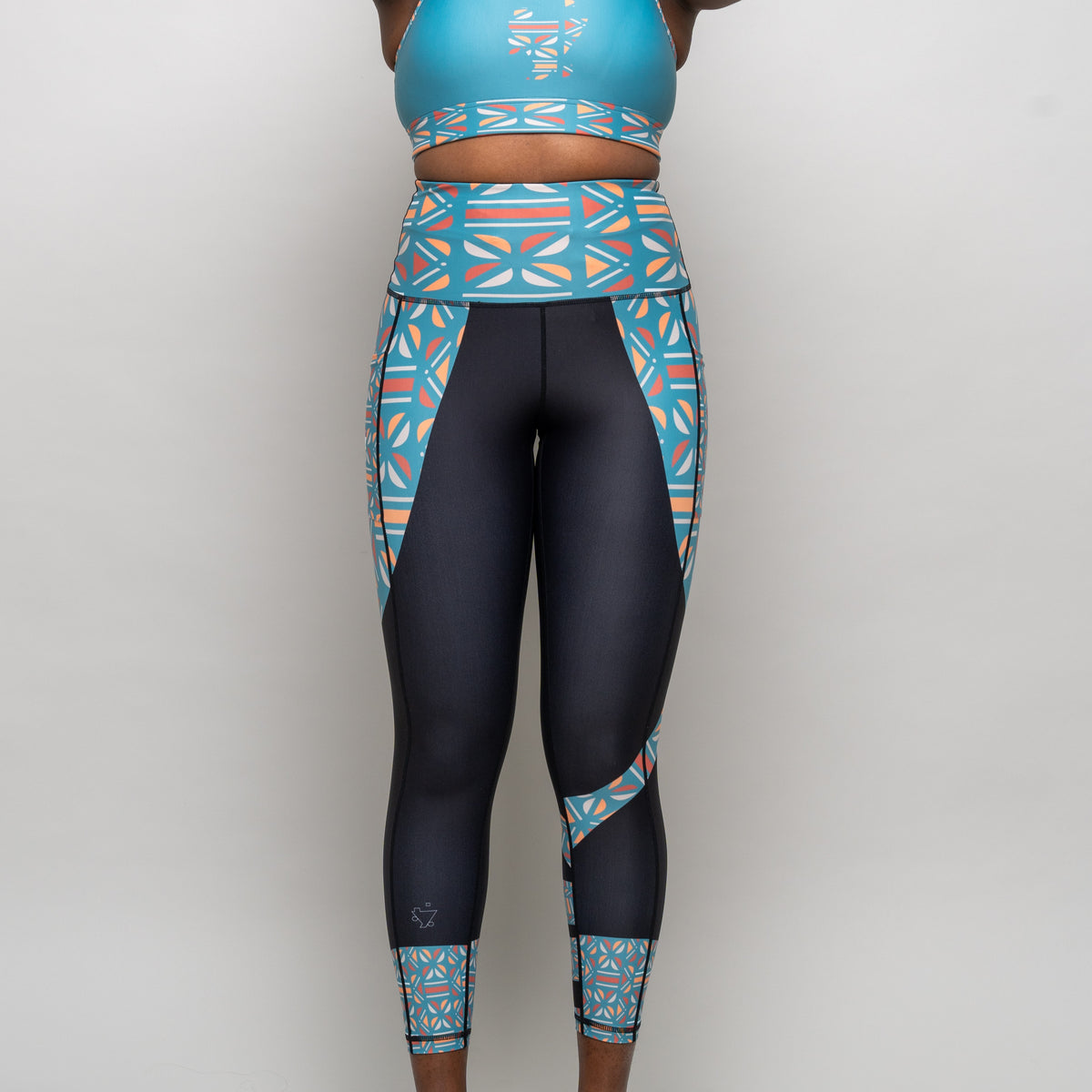 Batiq Cyan Butiful Leggings (Side Pockets) – TYNA